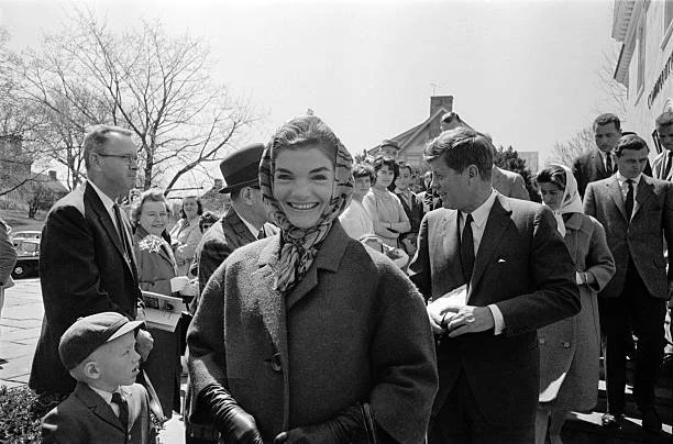 FIRST LADY JACQUELINE Kennedy husband President leave Middlebu- 1961 ...