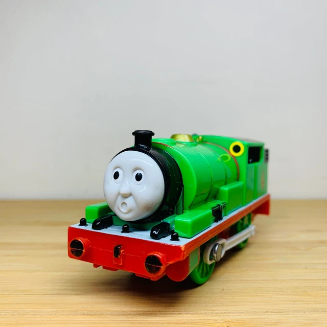 SURPRISED FACE PERCY Thomas & Friends Trackmaster Battery Motorised ...