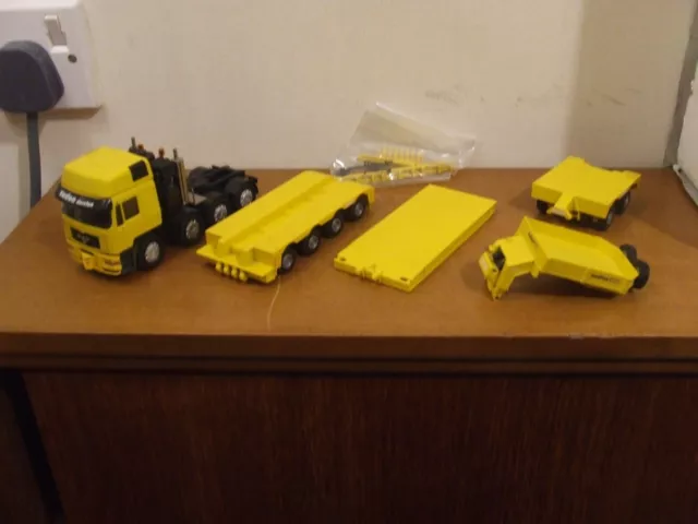 CONRAD 61114/0 MAN & Nooteboom Euro Lowbed Trailer, Suden Dorsten, 1:50 ...