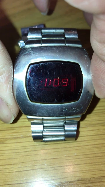 RARE PULSAR P2 Vintage Watch James Bond Pulsar Time Computer Astronaut ...