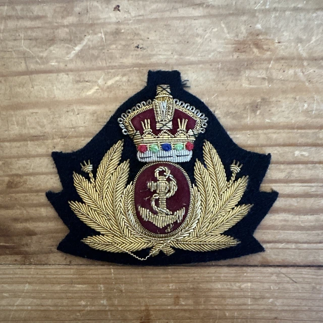 ANTIQUE ROYAL NAVY Military Officer Cap Hat Badge Crown & Anchor £32.90 ...