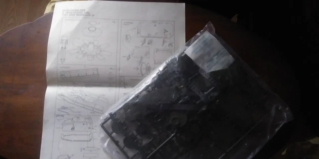 ITALERI KIT MODELLINO Carro Armato Fiat 3000 Mod. 21 1:35 Vintage EUR 9 ...