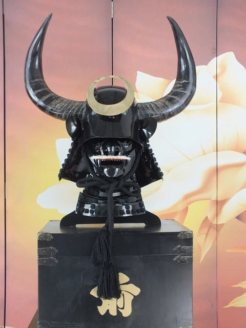 WEARABLE JAPANESE SAMURAI Armor Yoroi Horned Helmet Kabuto Handmade ...