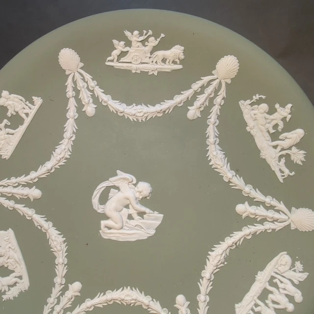 VINTAGE WEDGWOOD GREEN On White Jasperware Cake Plate £12.99 - PicClick UK