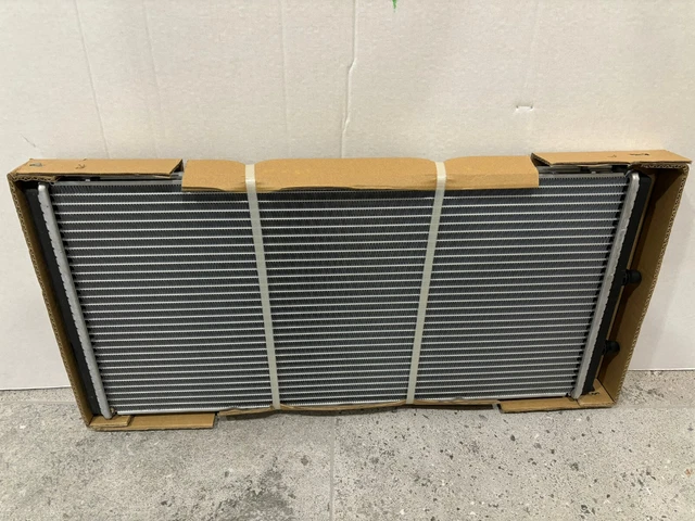 NEW BMW M3 M4 M2 F80 F82 F83 F87 I8 radiator cooler engine 17112284608 ...