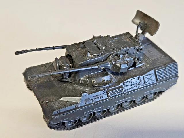 ROCO BUNDESWEHR FLUGABWEHR Panzer GEPARD 1:87 / 2 EUR 1,00 - PicClick DE