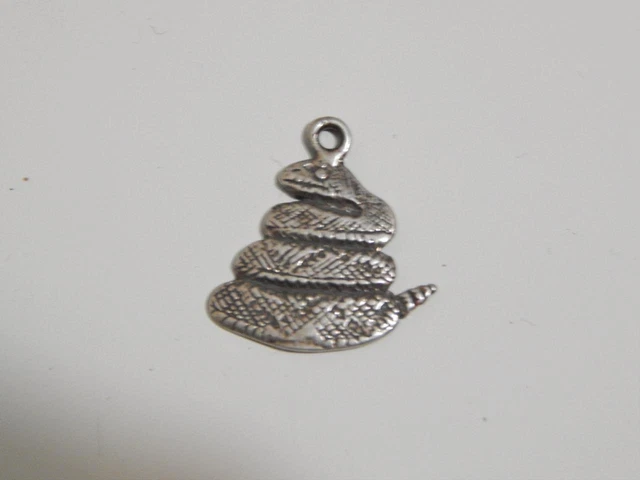 VINTAGE ZUNI INDIAN Sterling Silver Coiled Rattle Snake Charm / Pendant ...