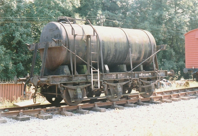 BRITISH RAILWAYS 6 WHEEL Tank Wagon Photograph ref 306/03. £2.49 ...