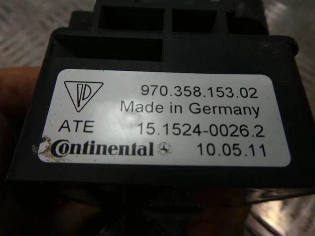 PORSCHE PANAMERA 970 air suspension air suspension valve block _ 97035815302 £67.58 - PicClick UK