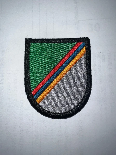 US ARMY AIRBORNE beret flash 3rd Psyops Battalion, 4th Psyops Grp ...