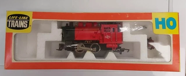 LIFE LIKE TRAINS HO Red Dockside Locomotive Model No 121. £25.00 ...
