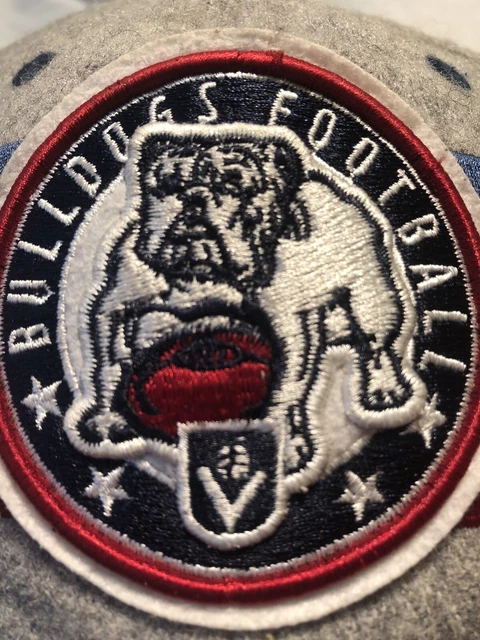 WESTERN BULLDOGS REPRODUCTION Victorian Retro VFL/AFL football cap snap ...