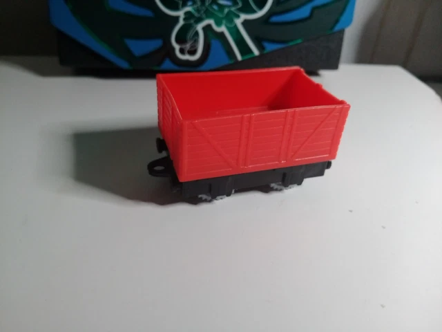 THOMAS & FRIENDS Trackmaster Mattel - red wagon £1.50 - PicClick UK