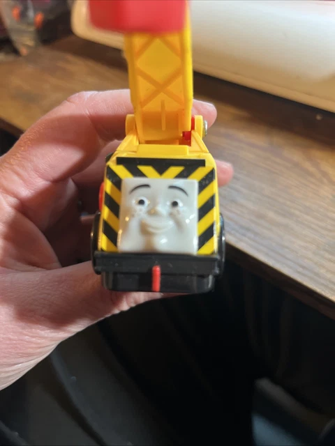 THOMAS & FRIENDS Trackmaster Kevin Motorized Train Engine Crane HIT ...