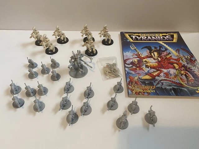 WARHAMMER 40K 2ND Ed Tyranid Lot (Codex, Tyrant, Warriors, Termagants ...