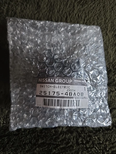 GENUINE NISSAN ELECTRIC Park Brake Switch 25175-4Ba0B £16.32 - PicClick UK