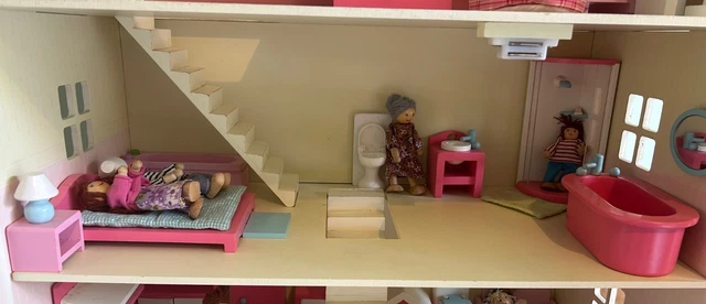 WOODEN DOLLS HOUSE, furniture & people inc. Pink £26.70 - PicClick UK