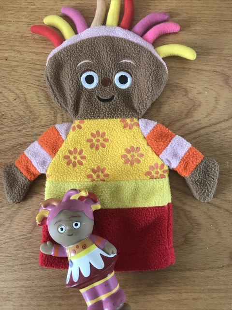 IN THE NIGHT Garden Upsy Daisy Water Bath Squirter Glove Puppet Wash ...