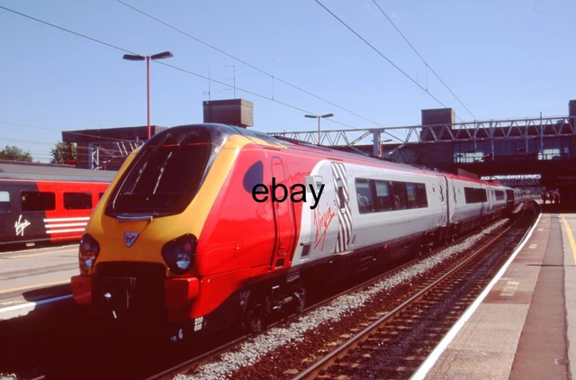 35MM RAILWAY SLIDE- Virgin Class 220. 220008 and 220003 @ Stafford £2. ...