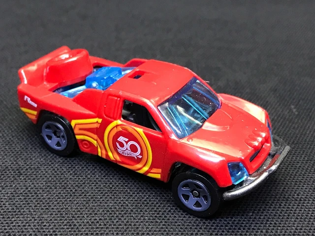 HOT WHEELS OFF Track Collectable Scale 1:64 EUR 3,61 - PicClick FR