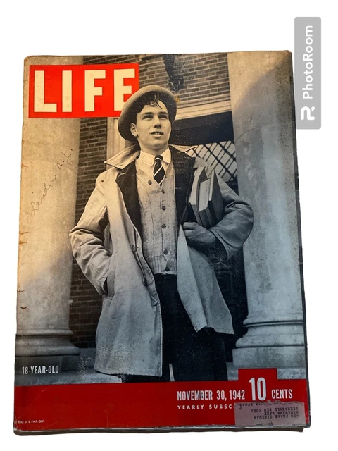 LIFE MAGAZINE - Nov. 30, 1942 - WWII, Advertising & Chicken Breeds ...