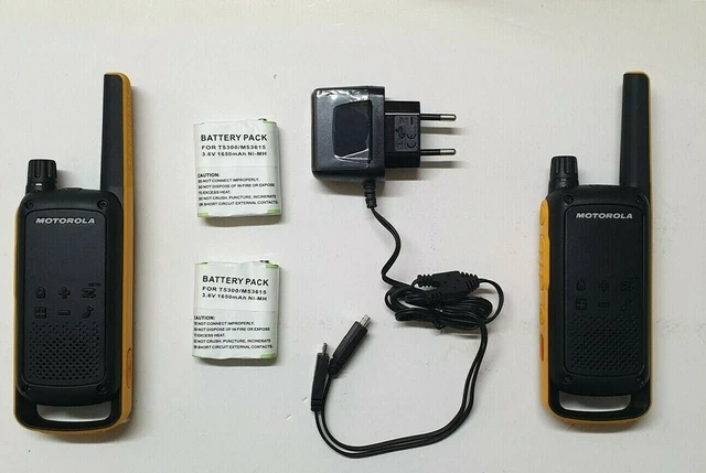 PAIRE DE TALKIE-WALKIE Motorola Tlkr T82 + chargeur + batteries ...
