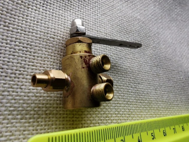 LIVE STEAM ENGINE Reversible Control Valve Regulator Valve £34.56 ...