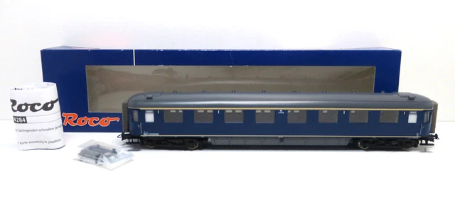 1.KL. PERSONENWAGEN, TYP A 7712 der NS, Ep. III, Spur H0 , Roco, 44284 ...