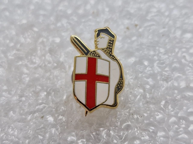ENGLAND - CROSS of St George Shield with Three Lions - Enamel Pin Badge ...