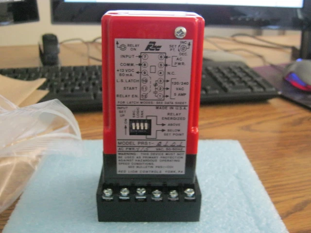 RED LION MODEL: PRS1-0101 Speed Switch with Base