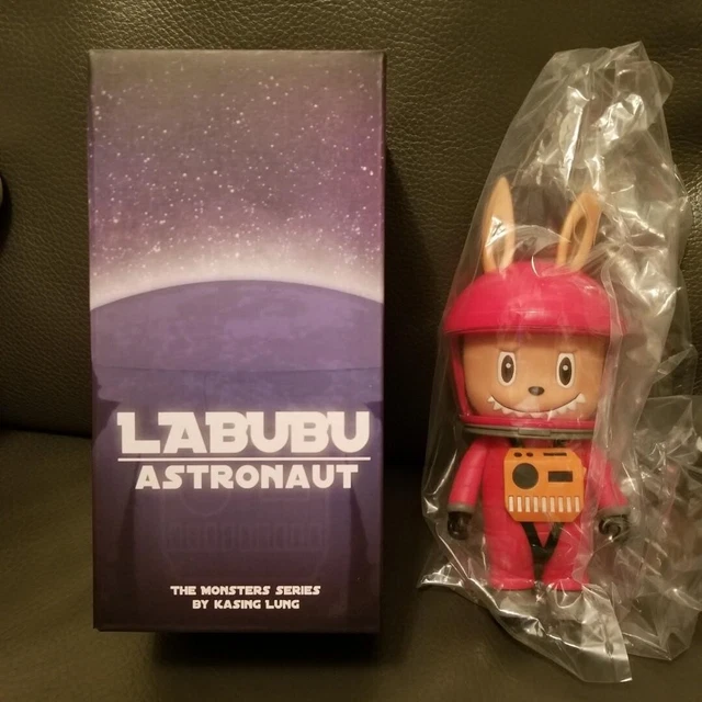 HOW2WORK LABUBU THE Monsters Kasing Lung Figure LABUBU ASTRONAUT Red £ ...