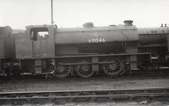 EX LNER CLASS J94 0-6-0T No 68046 @ UNKNOWN LOCATION EARLY BR LIVERY R ...