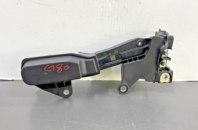 OEM BMW G80 G82 G83 M3 M4 Voltage B+ Battery Jum Point Positive ...