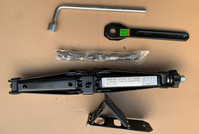 MERCEDES-BENZ ML W164 sollevatore auto A1645800218 NUOVO EUR 210,00 ...