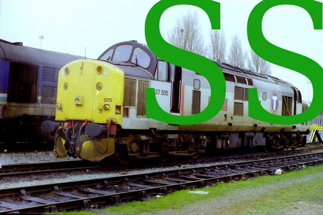 UK RAILWAYS 35MM COLOUR NEGATIVES: 31554-37505 at WARRINGTON ARPLEY 4-3 ...