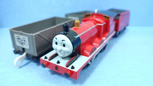 PLARAIL TOMY TRACKMASTER Thomas & Friends Classic James Troublesome ...