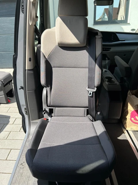 NEU VW MULTIVAN T7 Sitz Mittelsitz mit Gurt ISOFIX Raven Sandwick EUR 2 ...