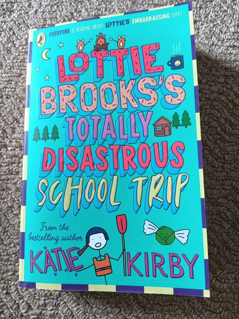 LOTTIE BROOKS'S TOTALLY Disastrous School-Trip (Lottie Brooks, 4) EUR 1 ...