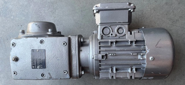 NORD SK02050AZBH-80S/4 CUS GEAR BOX WITH 80S/4CUS Motor EUR 829,03 ...