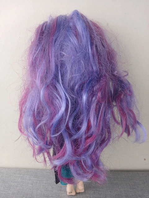 RAINBOW HIGH EMI Vanda Doll Purple Articulated W/ Stand & Outfit Series ...