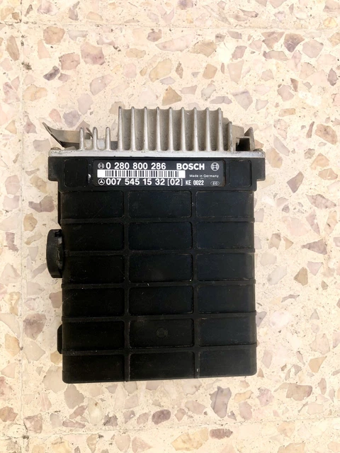 MERCEDES W124 W126 R107 ECU COMPUTER ENGINE CONTROL UNIT 6 Zyl ...