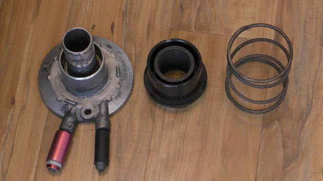 AP RACING HYDRAULIC Clutch Slave Cylinder for Borg-Warner T5 Supercoupe ...