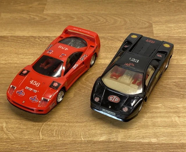 SCALEXTRIC FERRARI F40 & Lamborghini Diablo Cars In Red & Black Vintage ...