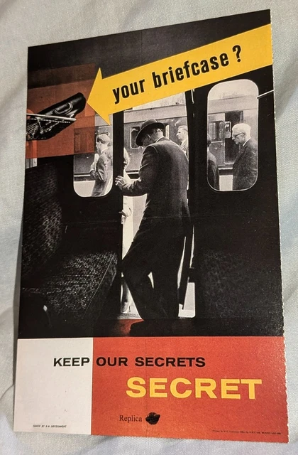 8 COLD WAR Post Cards Nuclear Bomb Explosion Berlin Wall Soviet Union ...