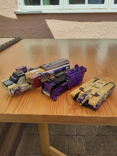TRANSFORMERS G1 DECEPTICON Triple Changers Octane, Blitzwing ...