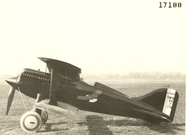 FINE AND MOST RARE PHOTOGRAPH OF A 1920s CURTISS RACER. £11.12 ...