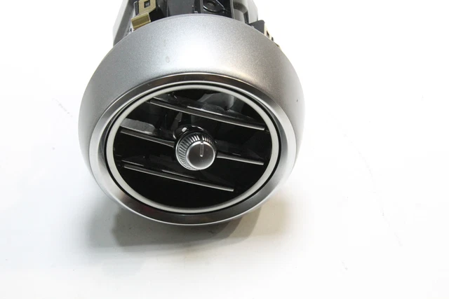 MERCEDES-BENZ C W205 A2058300301 Bouches d'aération du Tableau de Bord ...
