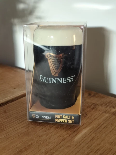 GUINNESS SALT & Pepper Shaker Pot Set Pint Glasses Yin/Yang Ceramic £18 ...