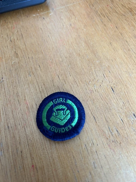 VINTAGE GIRL GUIDE Badges -Guide Badges - Laundress -Marked Girl Guild ...