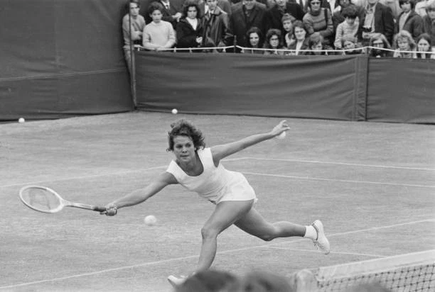 AUSTRALIAN TENNIS PLAYER Evonne Goolagong in action during the 1972 ...